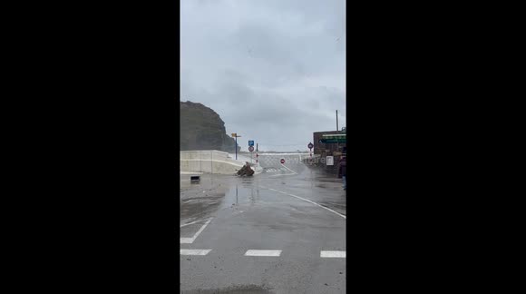 Powerful waves flood coastal road in Llançà, Girona, Spain - Buy, Sell ...