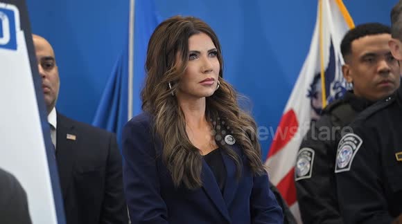 US: DHS Secretary Kristi Noem Press Conference On Immigration ...