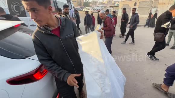 Israeli army kills 5 Palestinians by targeting displaced people's tent ...