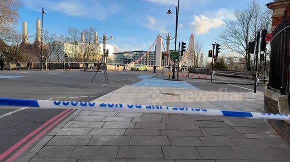 Chelsea roads are closed off after car crash on Chelsea Embankment ...