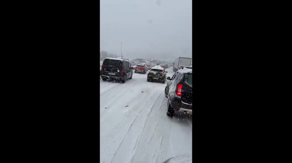 Spain: Storm Kristin Brings Snow to Madrid Causing Traffic Disruptions ...