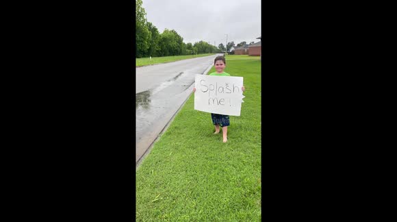 Kid Asks for a Splash and Drivers Oblige - Buy, Sell or Upload Video ...