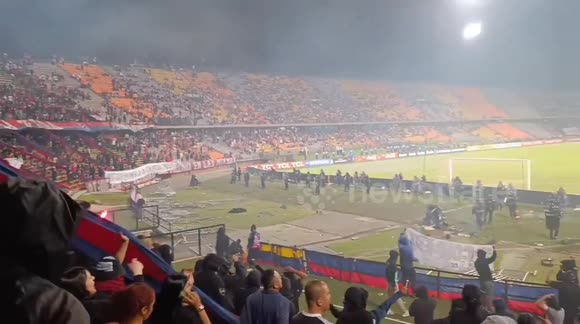 DIM vs Flamengo Copa Libertadores Match Suspended After Fans Protest ...