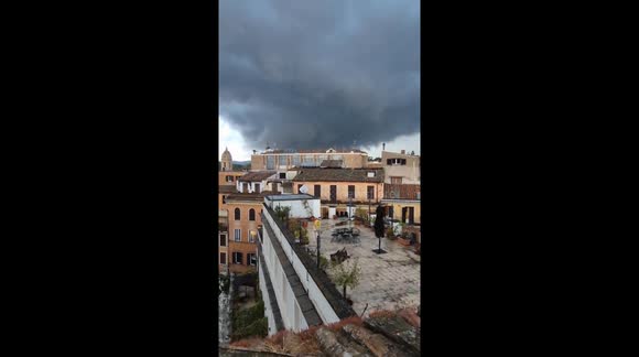 Supercell Storm Engulfs Central Rome, Mini Tornado Hits Northern ...