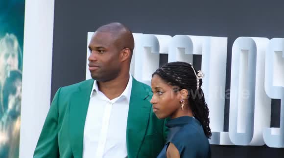Daniel Dubois enjoys Spielberg Disclosure Day film premiere red carpet ...