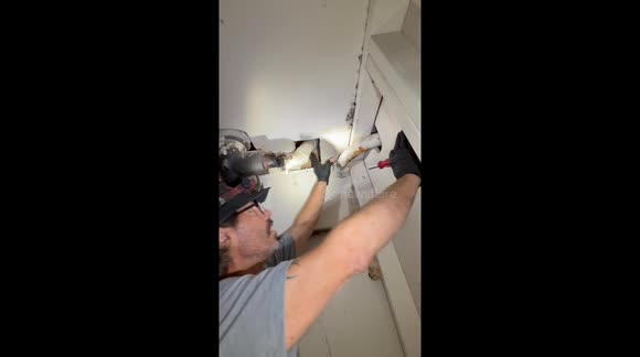 Tried to show off my ninja skills, but got caught by the cast-iron ...