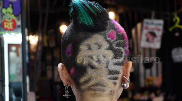 Osaka hairdresser Hiro creates cutting-edge styles - Buy, Sell or ...